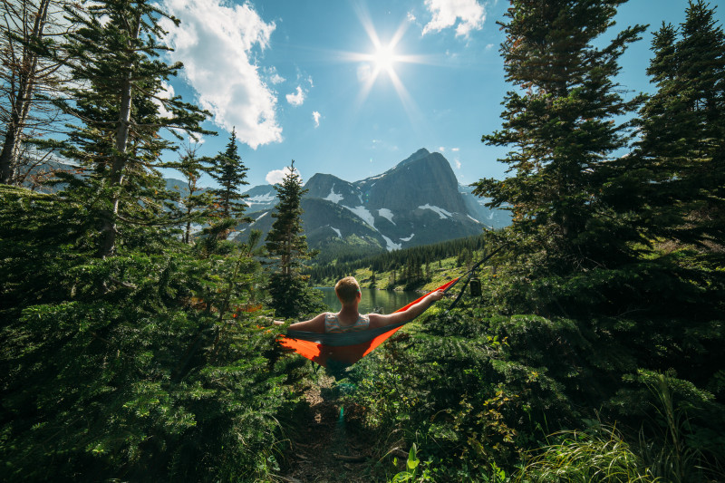 Meet The Nomadic Adventure Photographer On A Never-Ending Road Trip ...